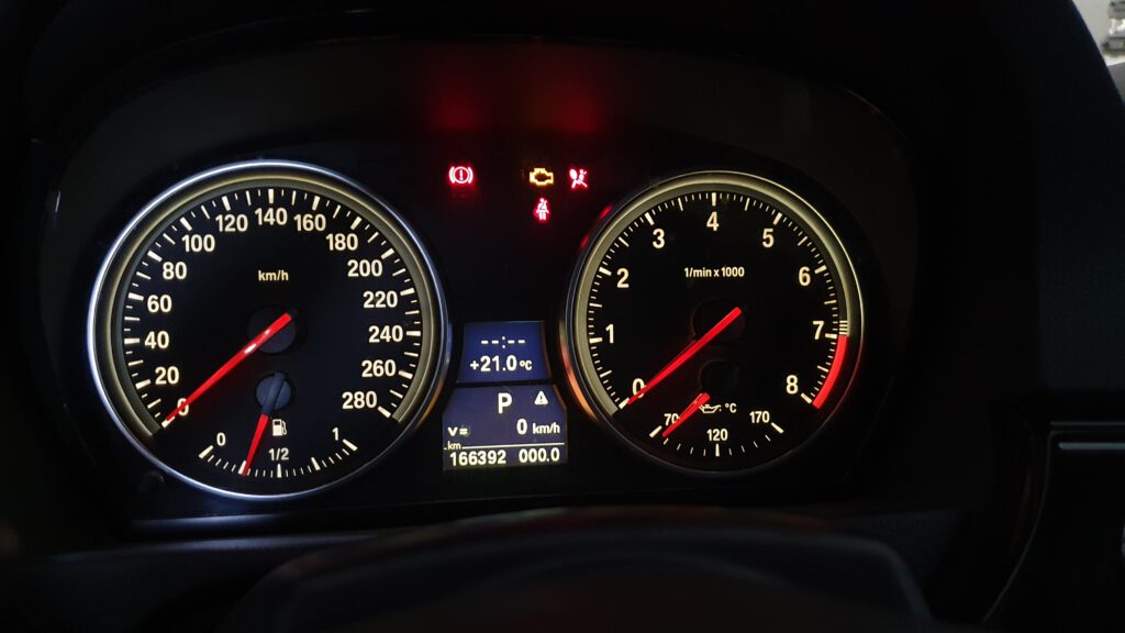 Tacho LED-Umbau für BMW X5 X6 E70 E71 - CarHex