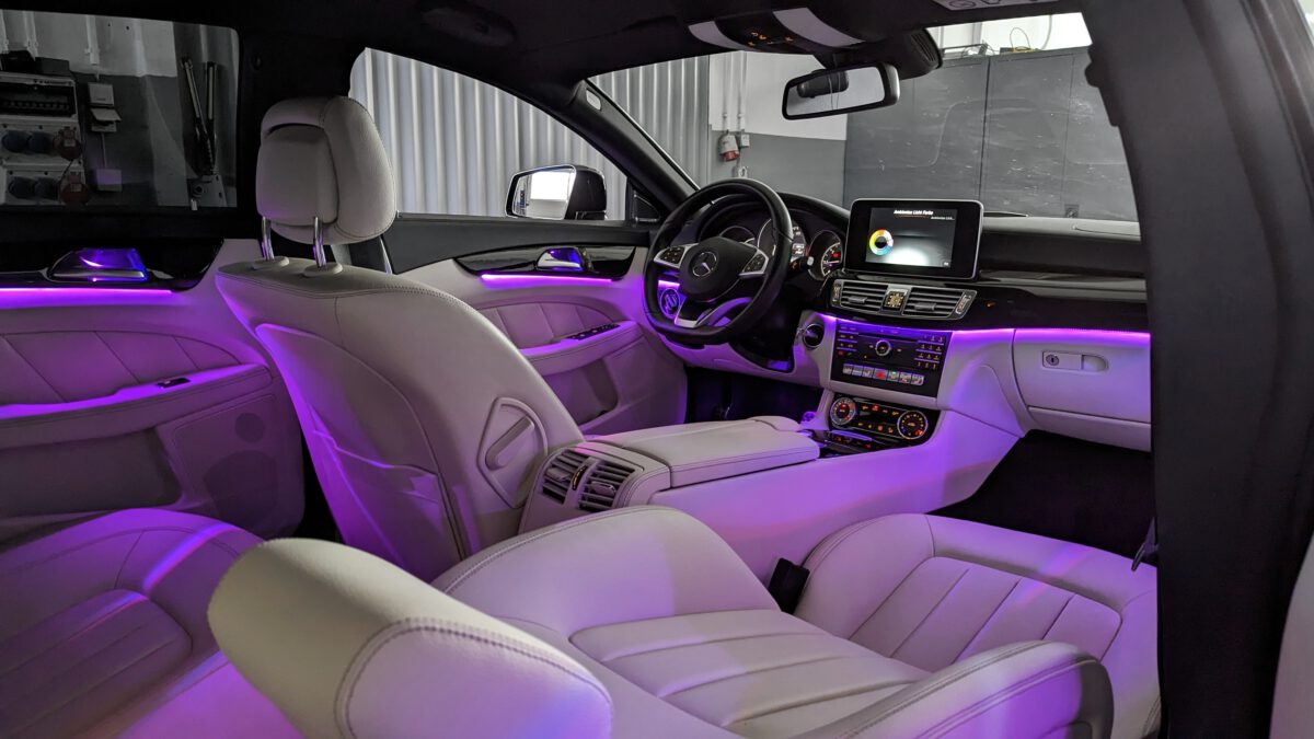 Ambientebeleuchtung für Mercedes CLS W218 inkl. Einbau - CarHex