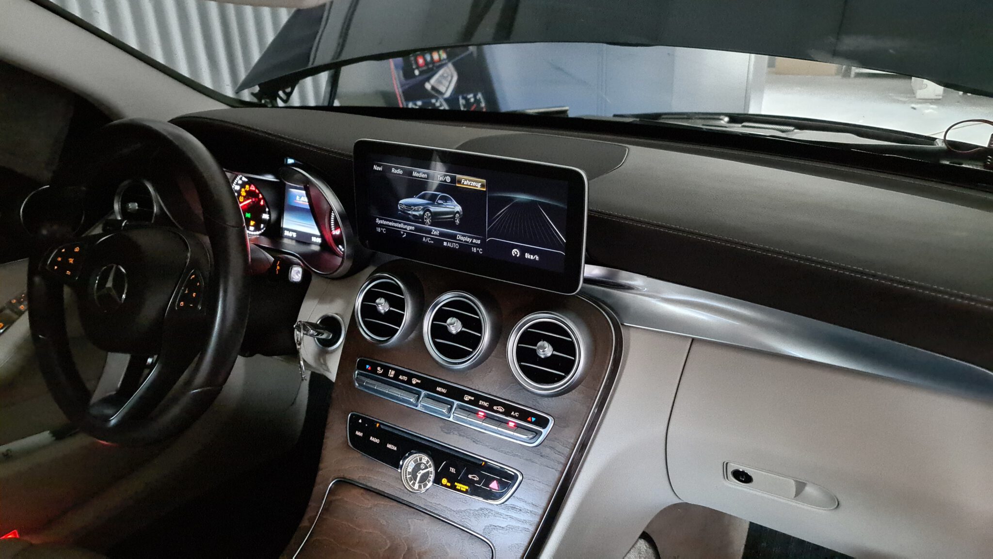 Navi Update Mercedes C Klasse W205