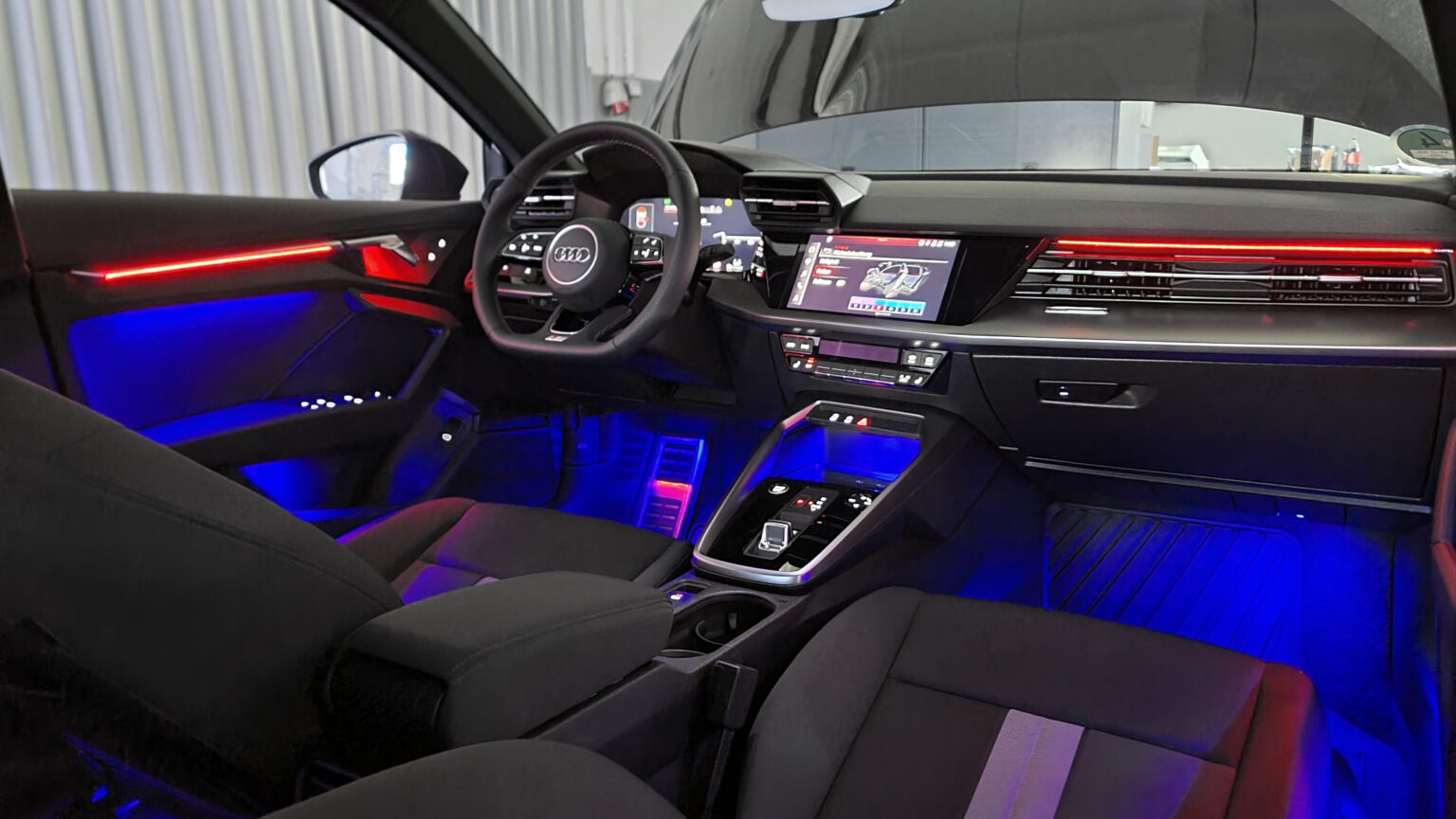 Ambientebeleuchtung für Audi A3 S3 (8Y) inkl. Einbau - CarHex