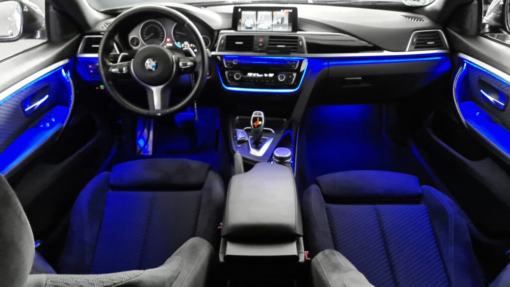 Ambientebeleuchtung für BMW 4er F32 F33 F36 inkl. Einbau - CarHex